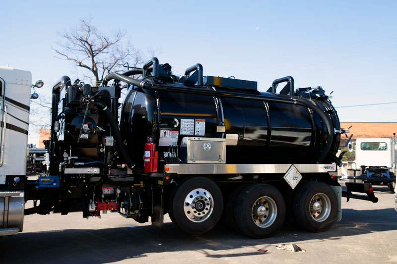 Product Spotlight: Noble Oil Services - Power Vac Mini 860