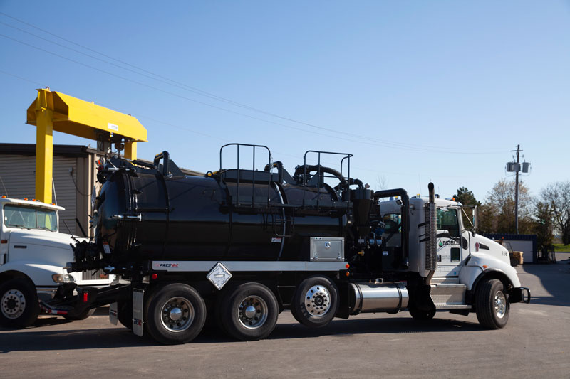 Product Spotlight: Noble Oil Services - Power Vac Mini 860